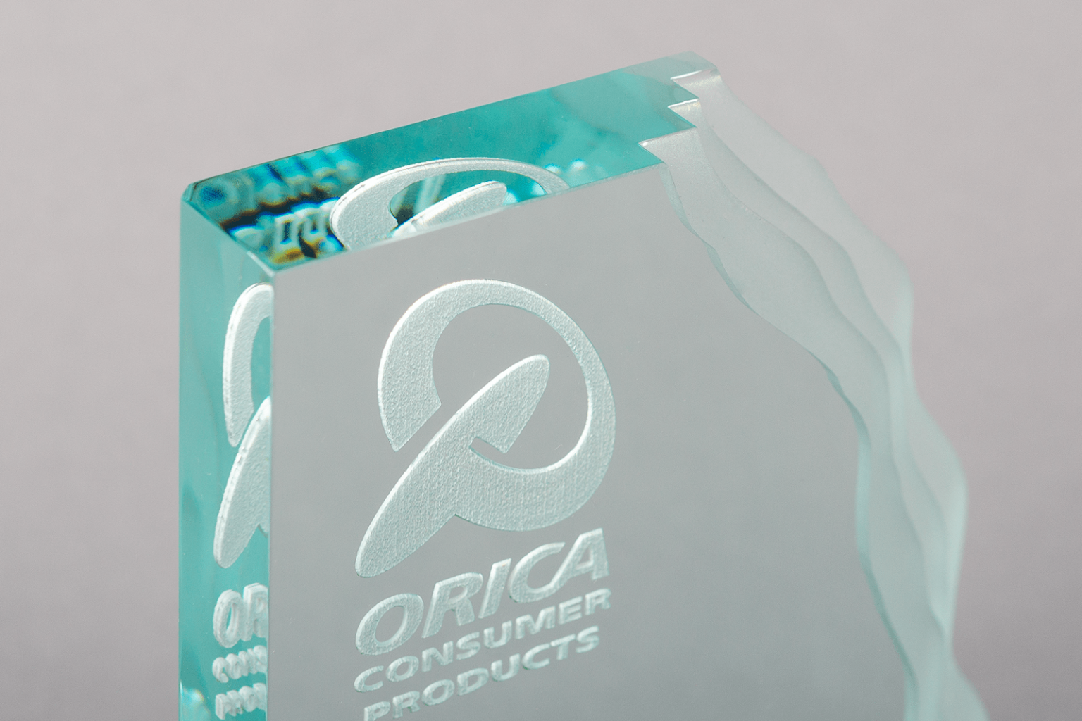 Cascade Acyrlic Coporate Award: Lasercraft Australia