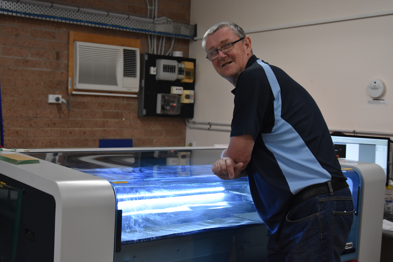 Australian Made Custom Trophies & Awards | Lasercraft Awards ...